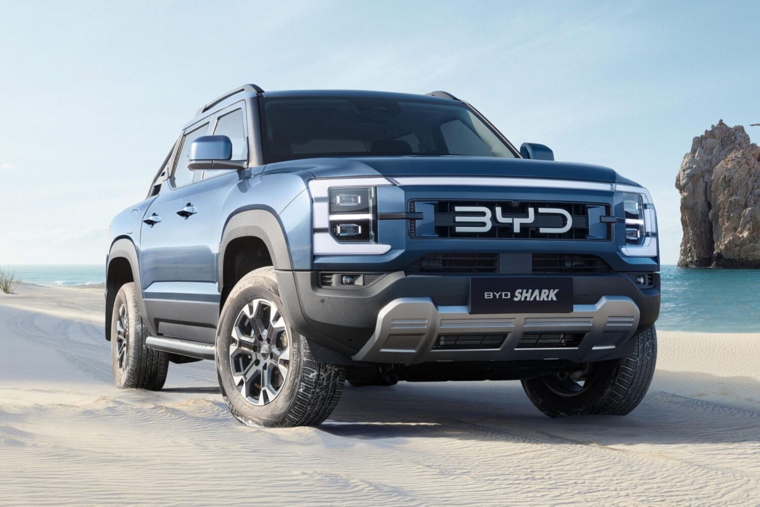 BYD SHARK 6-THE MOST POWERFUL AND FASTEST BAKKIE! - Car Trends